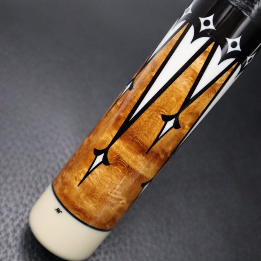 Joss West | カスタムキュー｜イリス